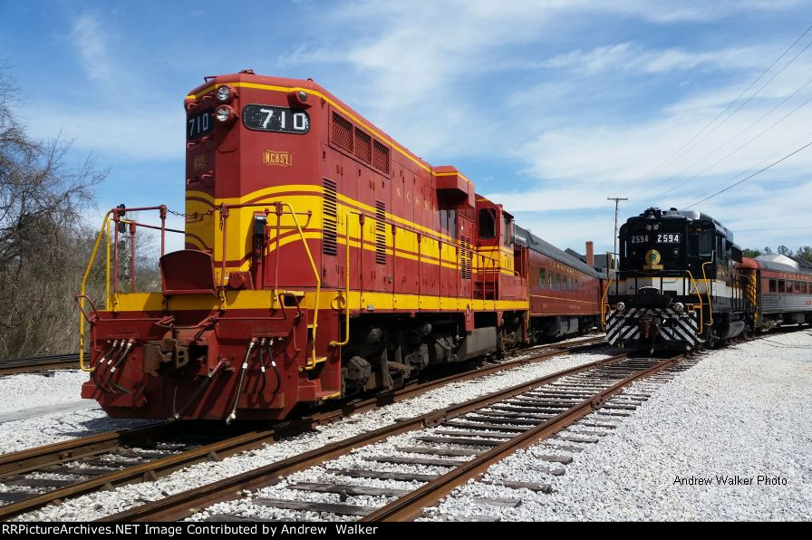 Southern 2594 and TVRM 710